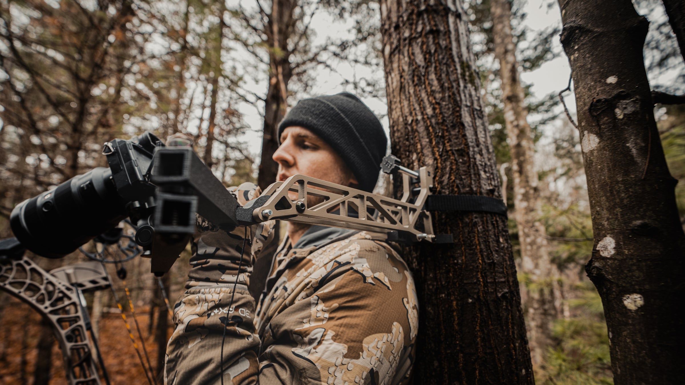 Elevate Stand Co. | Lightweight Tree Hang On Stands | Climbing Sticks