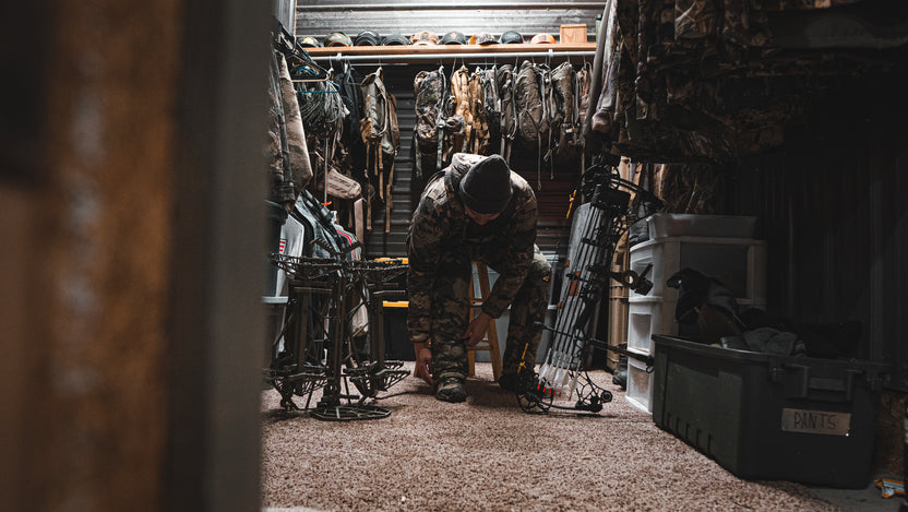 Elevate Stand Co. | Lightweight Tree Hang On Stands | Climbing Sticks